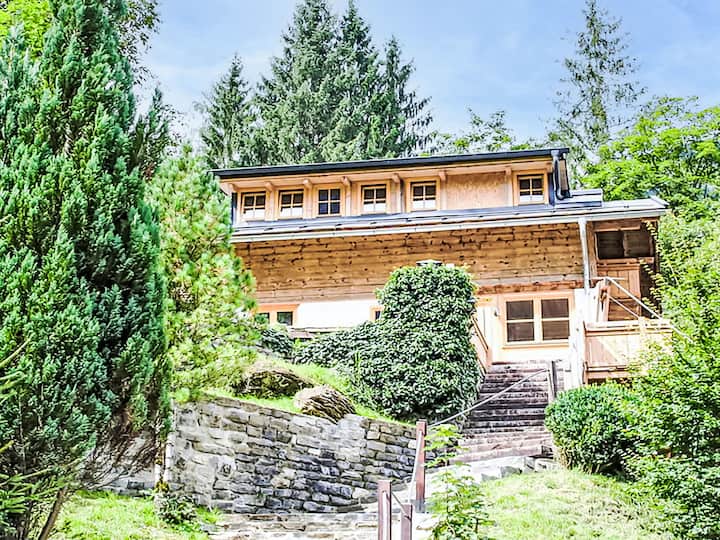 Chalet Kitzsteinhorn By Interhome - Kaprun
