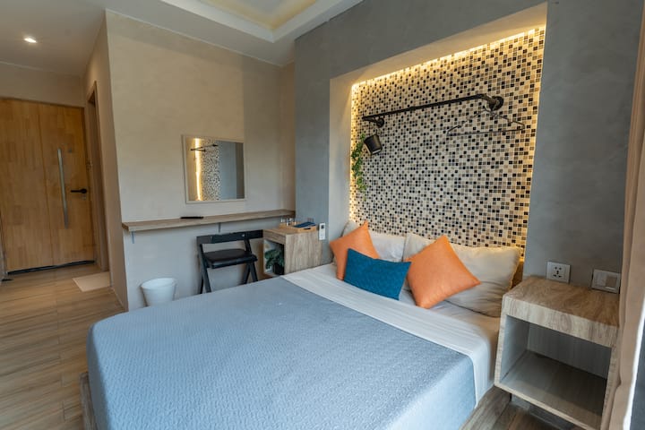 Free Rooftop Breakfast | Cozy Room Near Clark - Angeles