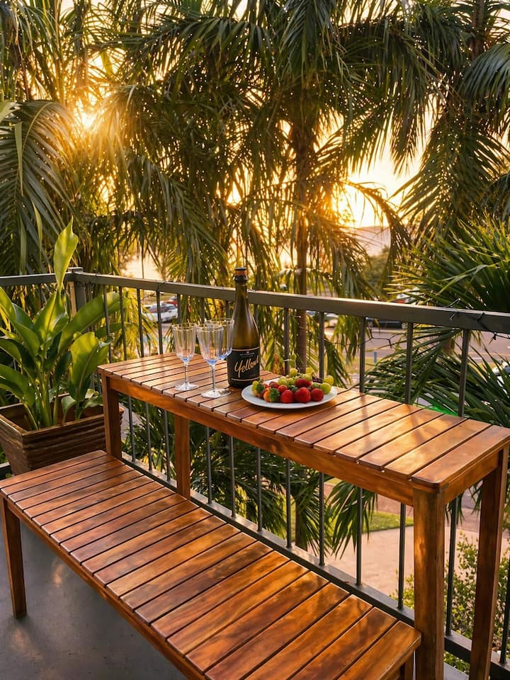 Palm Studio,
Beachfront At Nightcliff - Darwin