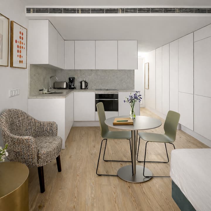 Lsa Mouraria | Studio - Lisboa