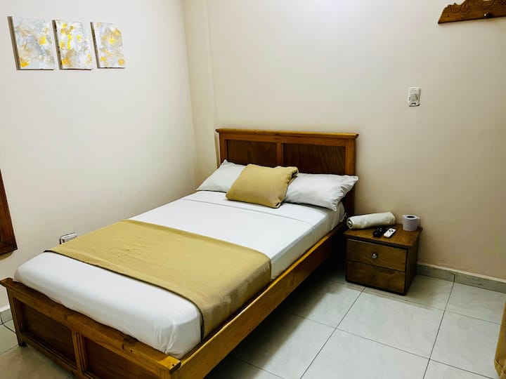 Hotel El Progreso - Económico, Central Y Familiar - Armenia