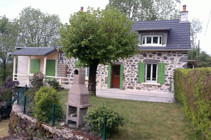 Maison De Campagne - Salers