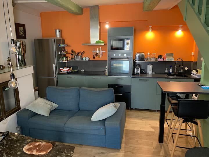Maison De Charme Avec Terrasse.
Proche Des Lacs - Quinson