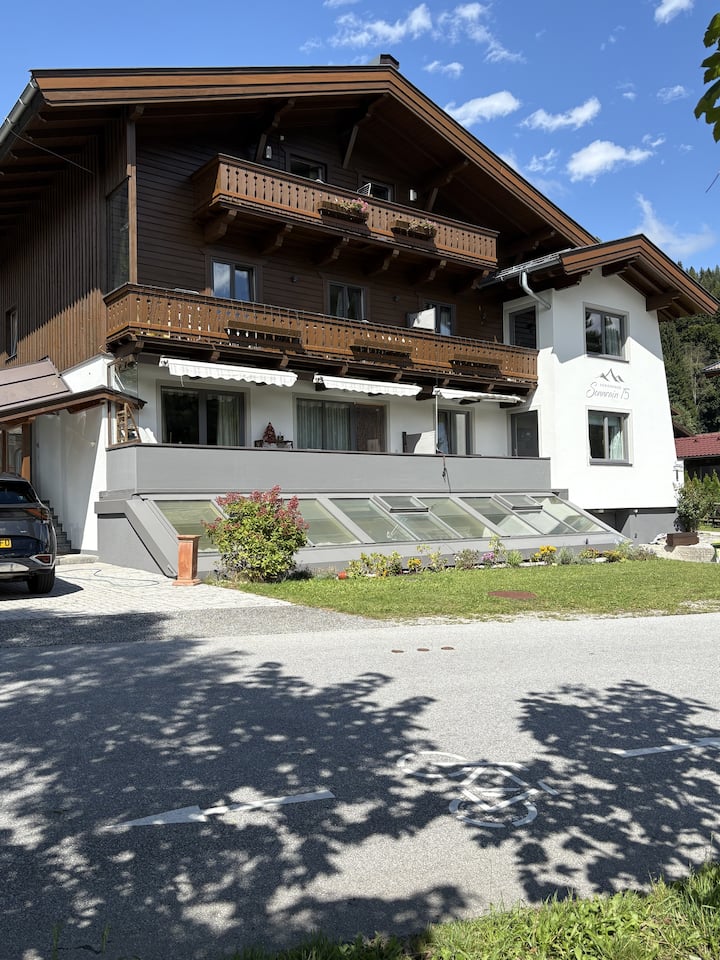 Sr Leogang Family Apartment Close To Bikepark - Saalfelden