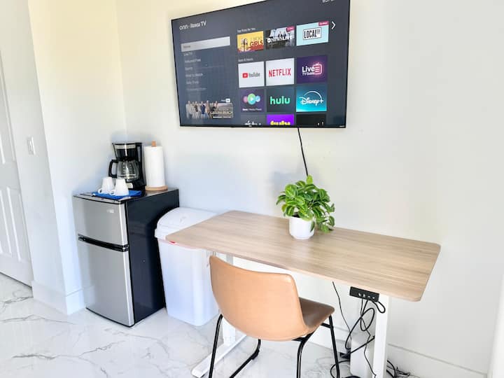Luxury And Modern Studio In Boynton Beach - Boynton Beach, FL
