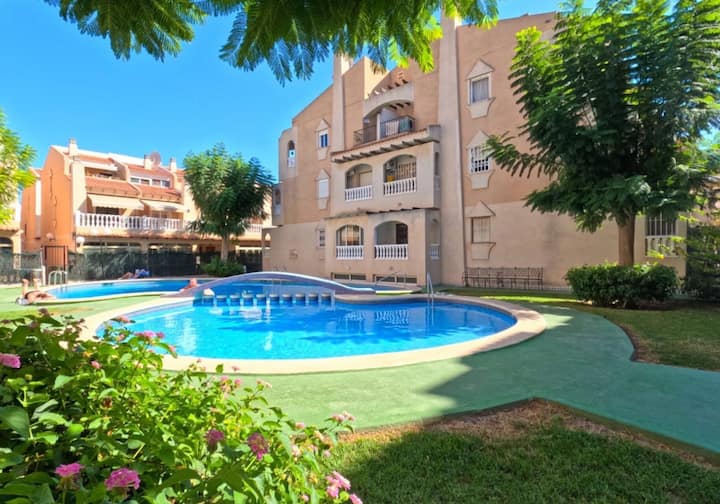 2 Bed Apartment | Near The Beach | In Torrevieja - Torrevieja