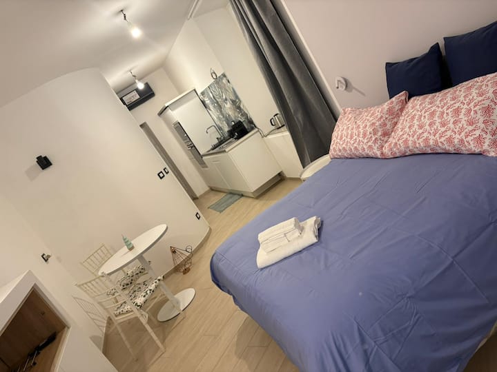 Monolocale Con Kitchenette A Due Passi Dal Mare - Noli