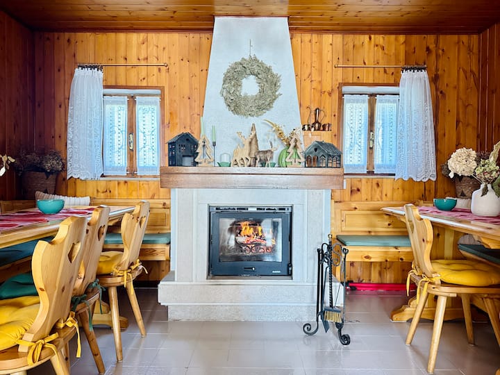Cottage Bohémien In Alpago - Italy