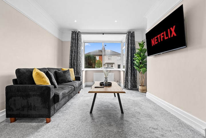 Newly Renovated 3 Bed House Doncaster! - Doncaster