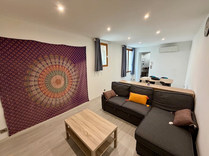 Charmant T3 Au Cœur De Pernes-les-fontaines • 4p - Pernes-les-Fontaines