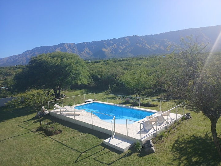 Vistas Sierras | Piscina | Parrilla | Pet Friendly - Merlo
