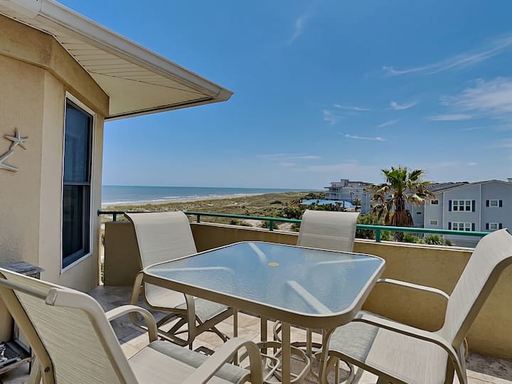 Desoto Beach Club 308 | Luxe Oceanfront, Amazing - Tybee Island, GA