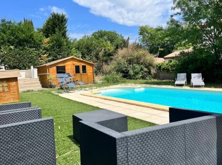 Villa Familiale Tout Confort Avec Clim, Piscine - Le Crès
