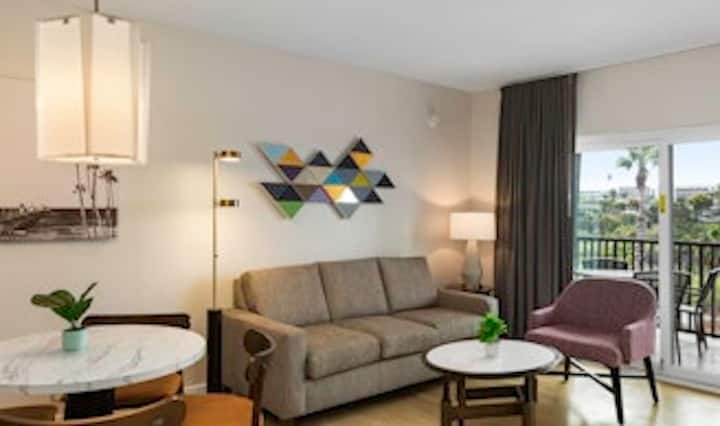 Two Bedroom World Mark Condo In Oceanside, Ca - Oceanside, CA