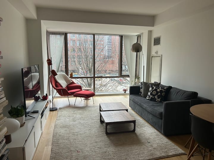 Hotel-like Amenities, All The Comforts Of Home! - Cambridge, MA