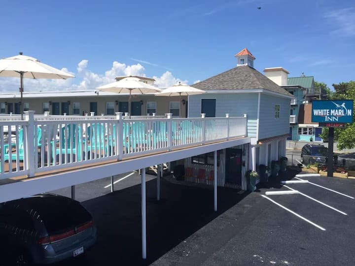 Steps From The Beach + On-site Parking & Wi-fi - Ocean City, MD