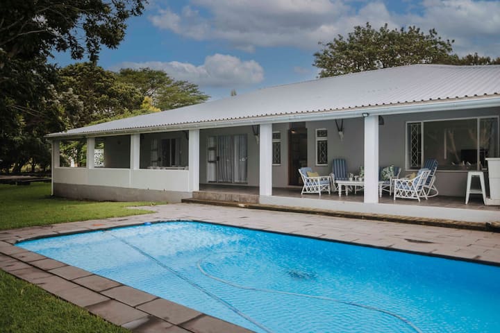 Heritage Kraal - Morgans Bay