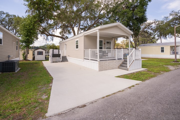 Standard Rental 1 Br-accessible & Pet-friendly - Zephyrhills, FL