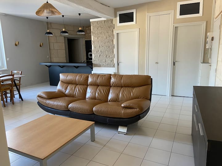 Appartement T3 - 6 Couchages - Saintes