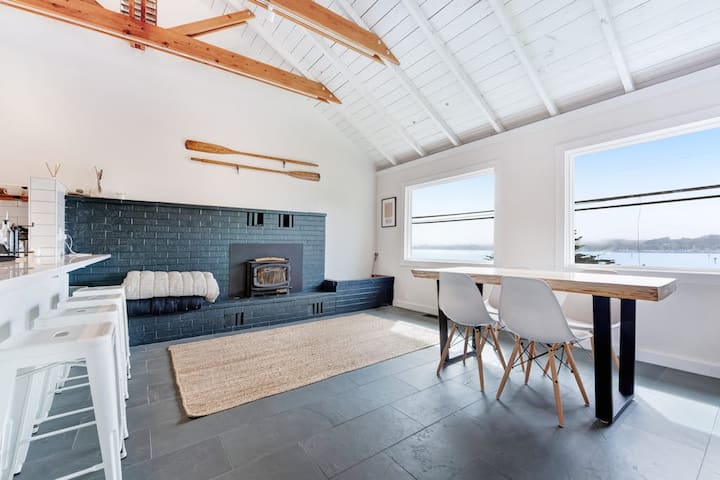 Bodega Bay Dog-friendly Bay View Bungalow + Sauna - Bodega Bay, CA