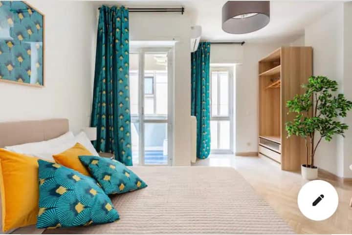 "La Dimora Dei Teatri" Cozy & Big In City Center! - Sizilien