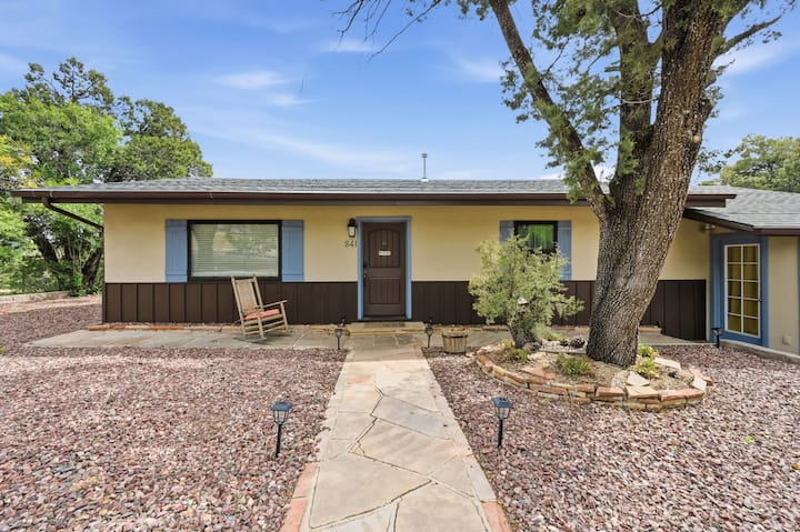 Cozy 2br/2ba |Casita Danita!| Rustic Charm Vibes! - Prescott, AZ