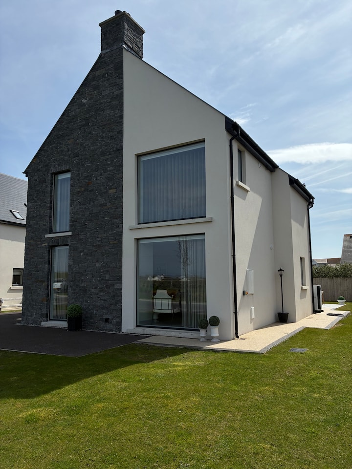 New 4 Bedroom House Walk To Beech Family Friendly - Bundoran