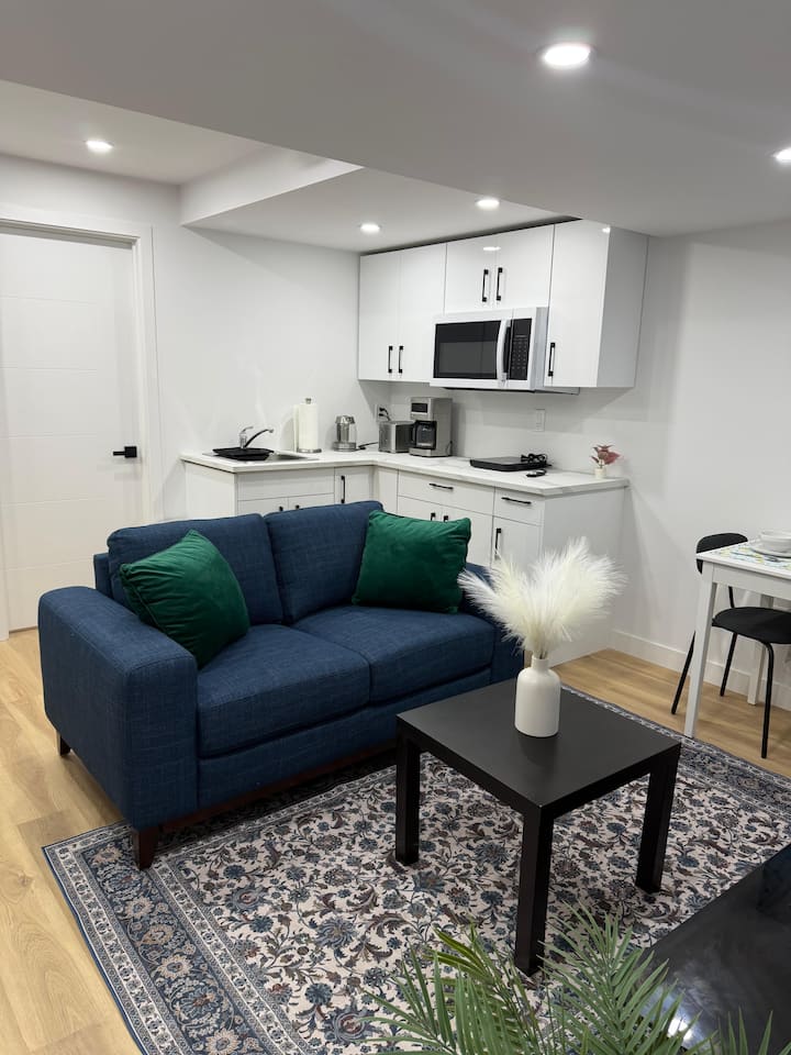 Cosy And Cute Private Basement Suite - Winnipeg