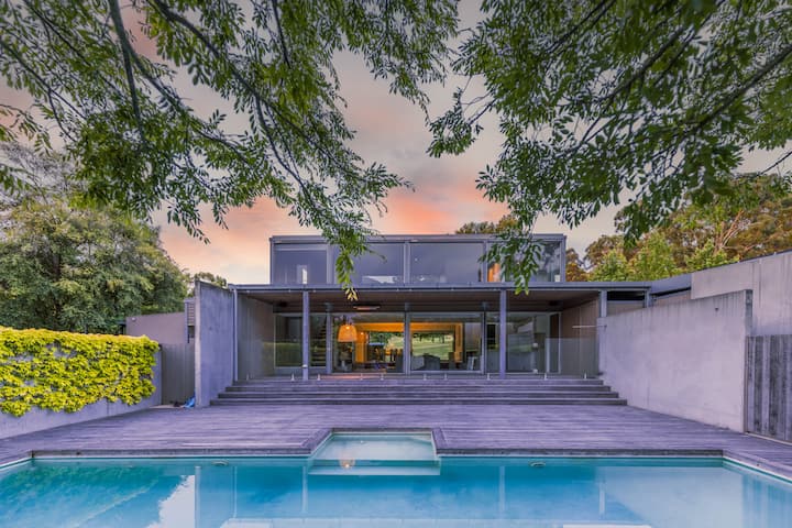 Thule Country Estate In Mount Macedon - Woodend