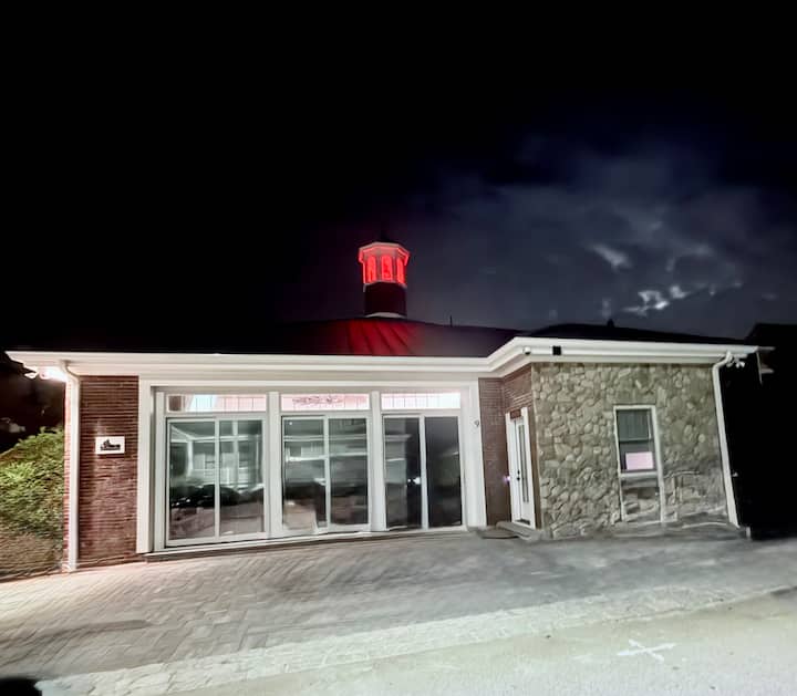 Renovated 1920s Firehouse A Short Walk The Beach - Scituate, MA