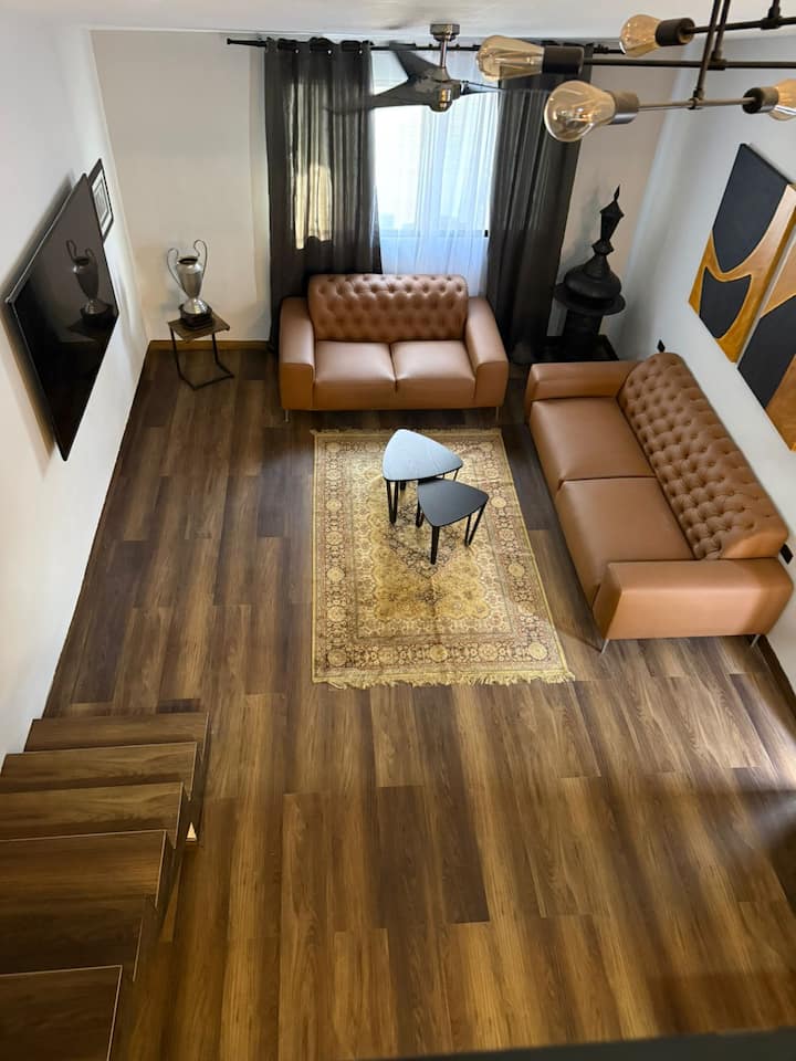Loft #J - Monclova