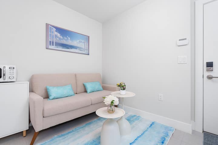 Cozy And Central 1 Br In Vancouver - Vancouver