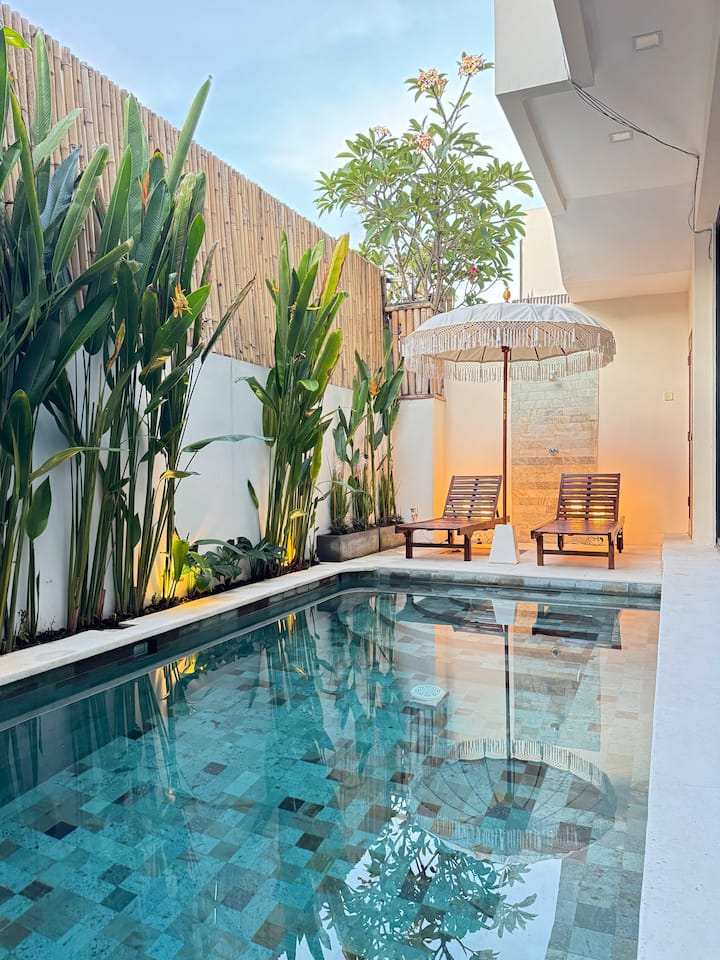 Prada3 Seminyak | Pool Villa · 3br · Nightlife Hub - Seminyak