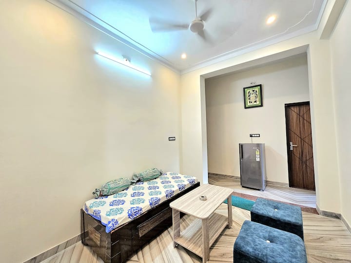 Shivoham Villa: Modern House | 2 Bhk - Udaipur