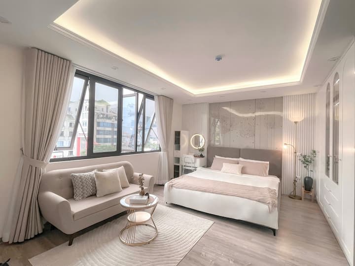 Rose Apartment. 3br. - China