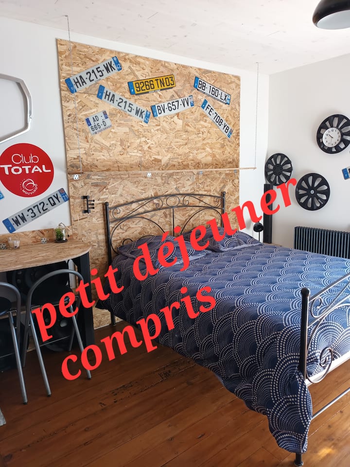 O Rives Du Canal Le Petit Atelier - Paray-le-Monial