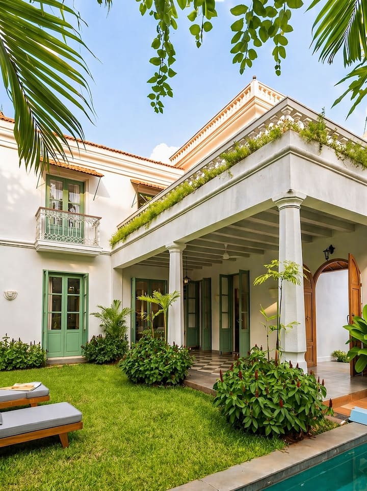 Luxury 4bhk Villa W/ Pvt Pool & Chef | Nr. Assagao - India