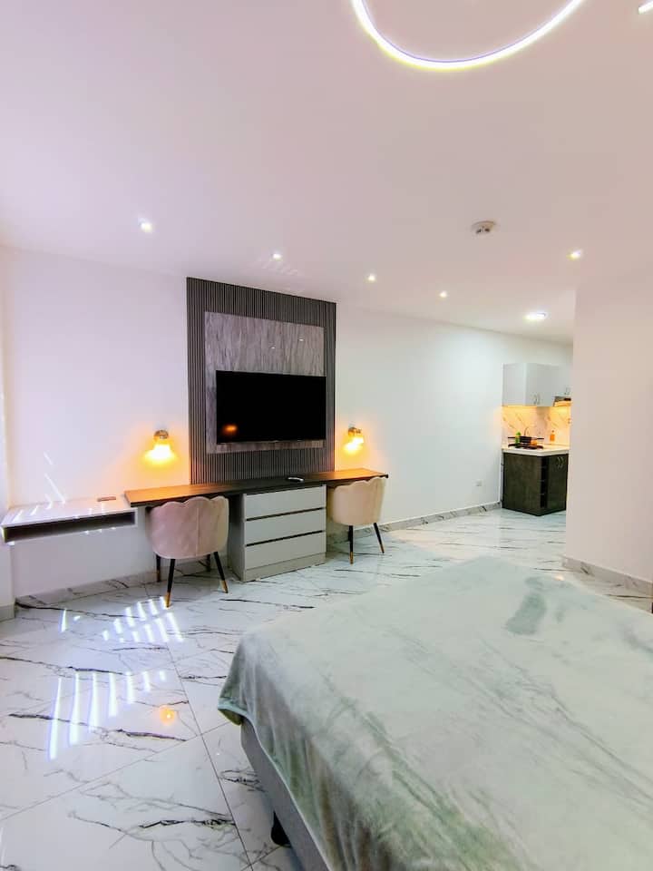 Choveit Suites Ejecutivas P205 Piscina:gym:garaje - Machala