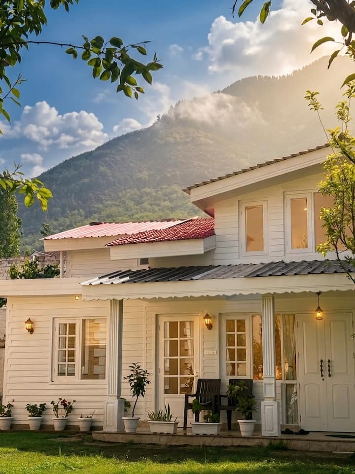 Shalimar Heights - Srinagar