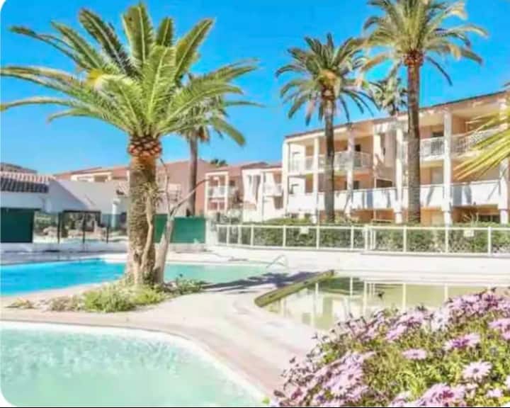 Appartement Vue Mer, Piscine & Tennis à Vallauris - Vallauris