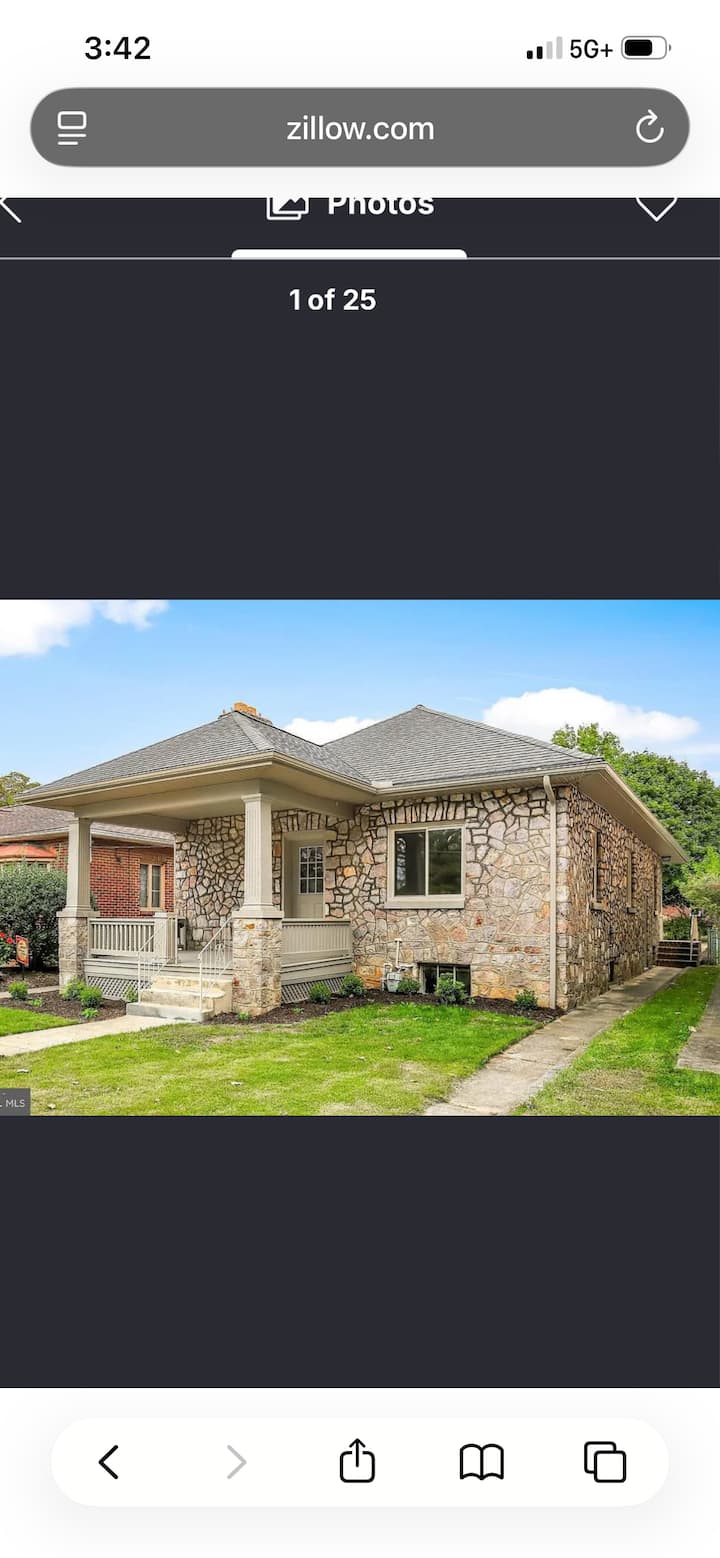 Stone’s Throw Bungalow - Chambersburg