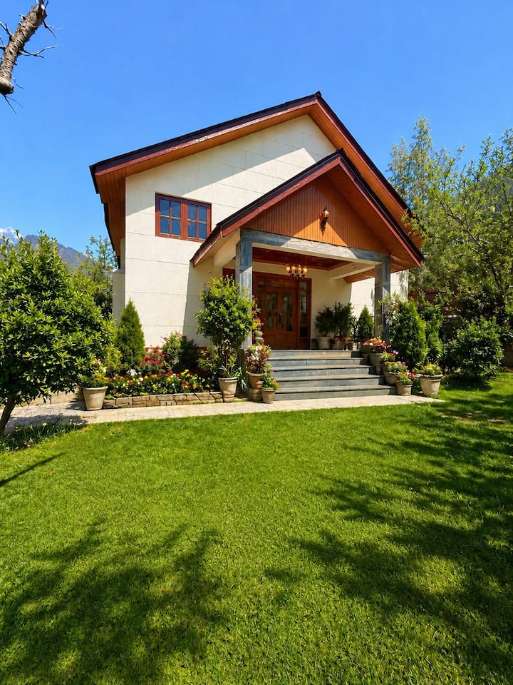 3bhk Premium Villa | Prime Location | Peacefulstay - Manali