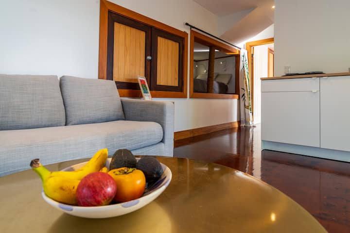 Sun-filled Bedroom & Cosy Retreat Near The Water - ラグラン