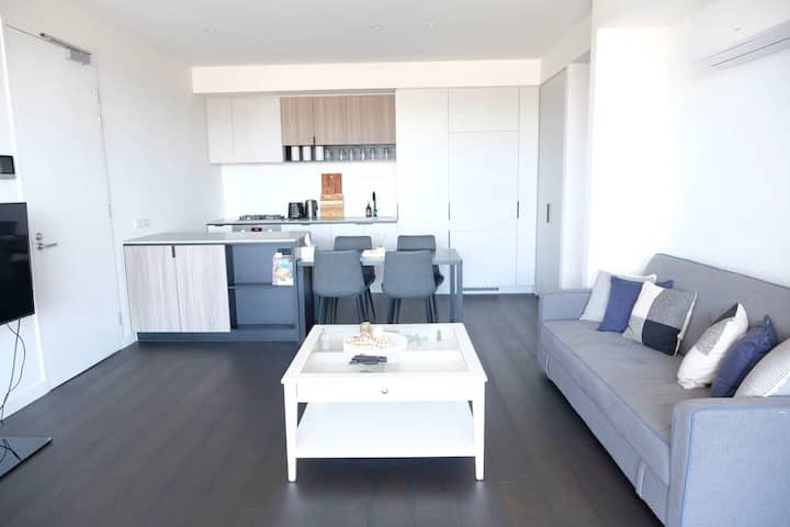 Brickworks 2b2b Comfort 310apartment |Near Deakin - Notting Hill