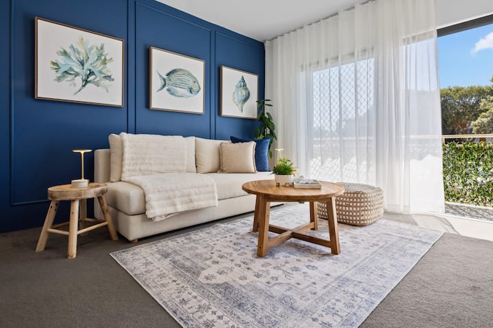 Azure Luxe Seaside Suite - Walk To Beach And Cafes - Coffs Harbour, Australia