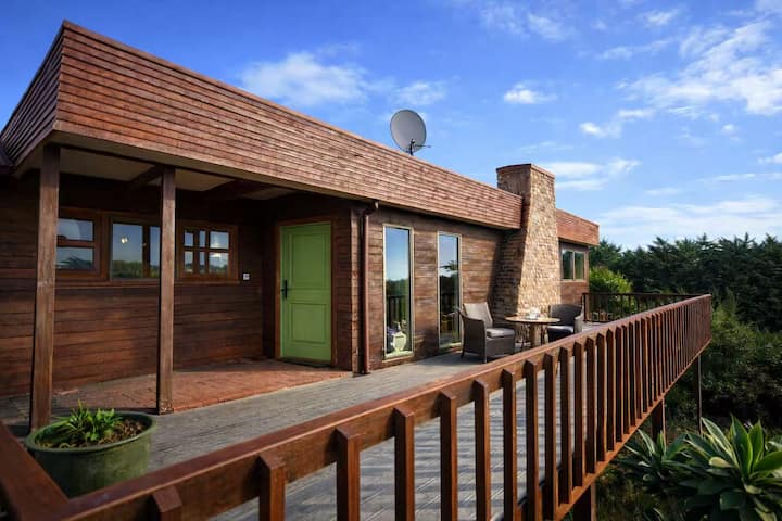 Prime Beachside Family Retreat –Walk To Beach&town - Auckland