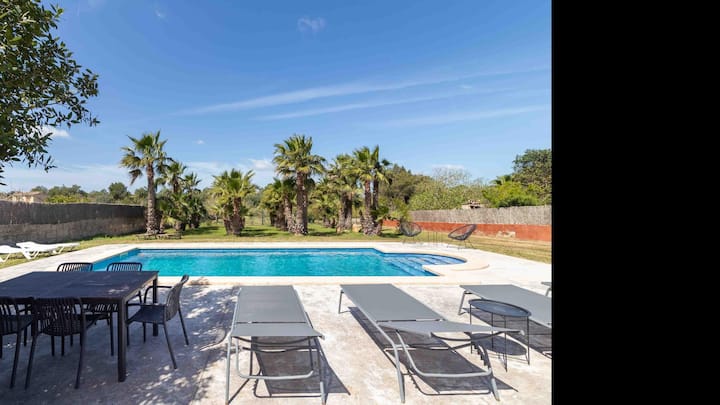 Rural Property With Pool In Can Picafort - Can Picafort