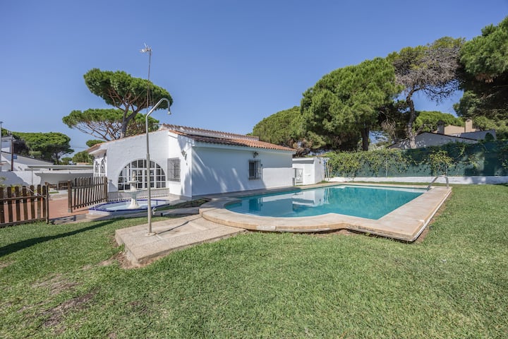 Villa Mastin - San Fernando, Spain