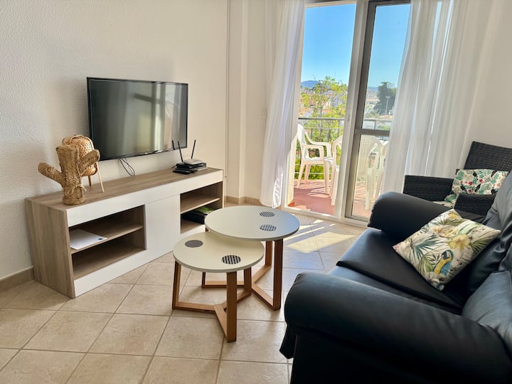 R022 Picasso Mediterranean Apartment - Nerja