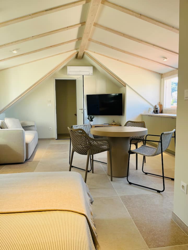 Casa Maja Studio Penthouse - Vis